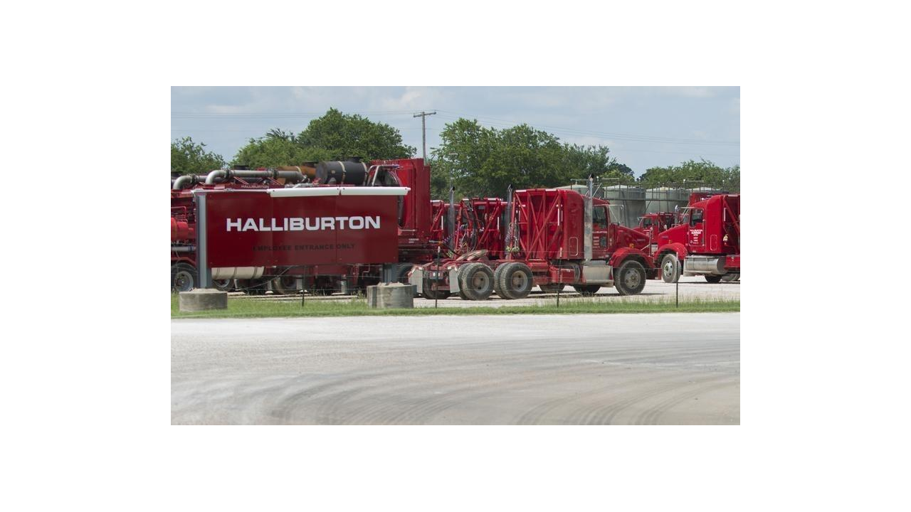 Halliburton Offering Deals to Settle Pollution Suit