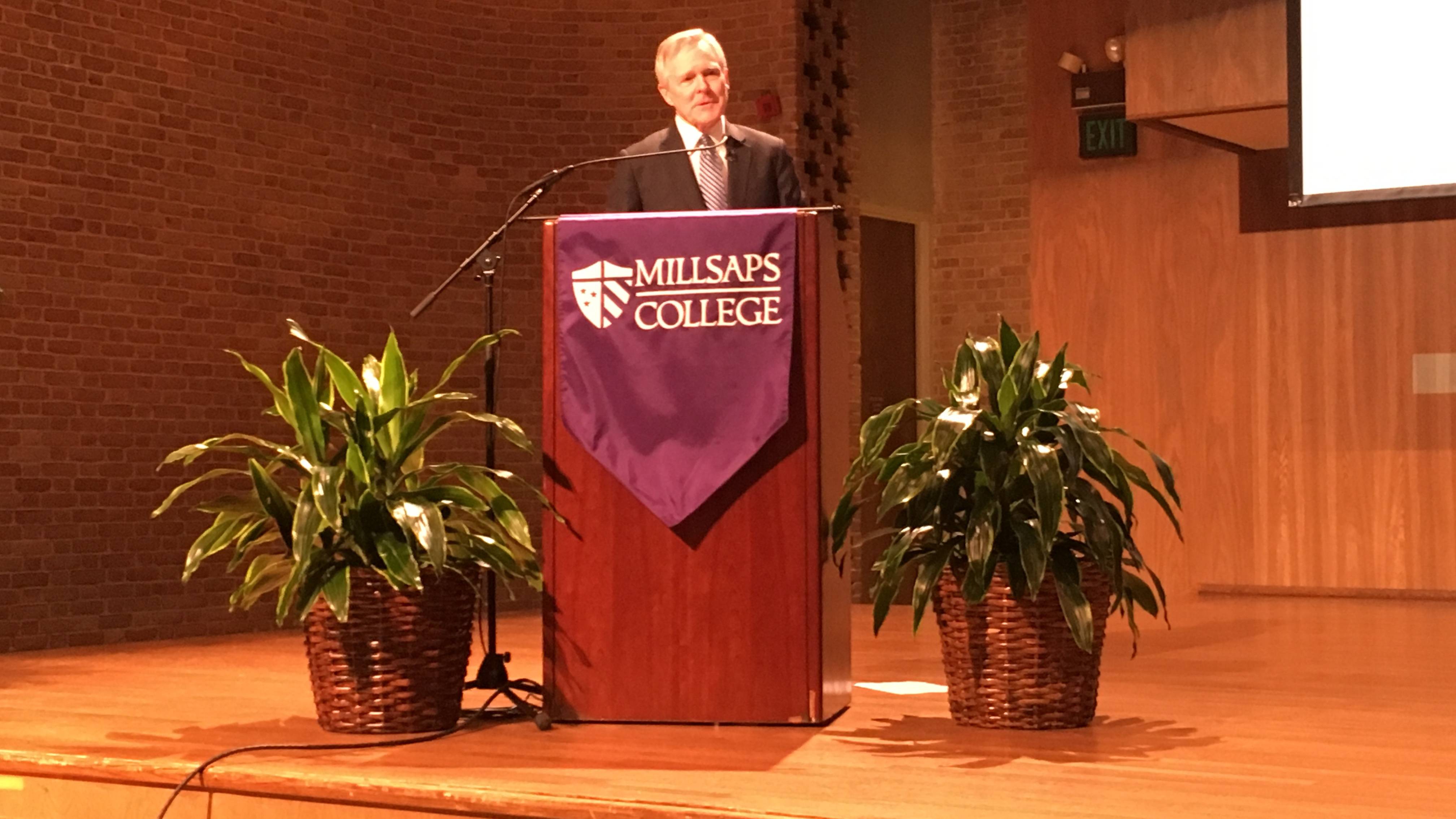 Sec. Ray Mabus Talks Military Preparedness and Alternative Energy