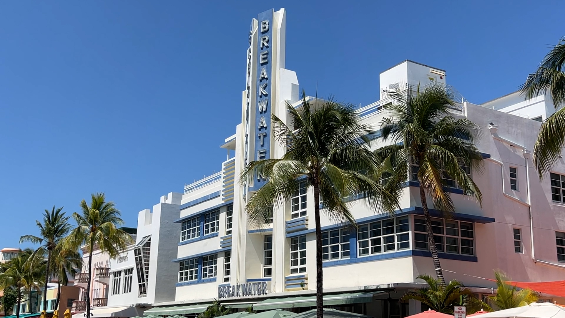 Explore the Largest Art Deco Concentration in the World in Miami Beach