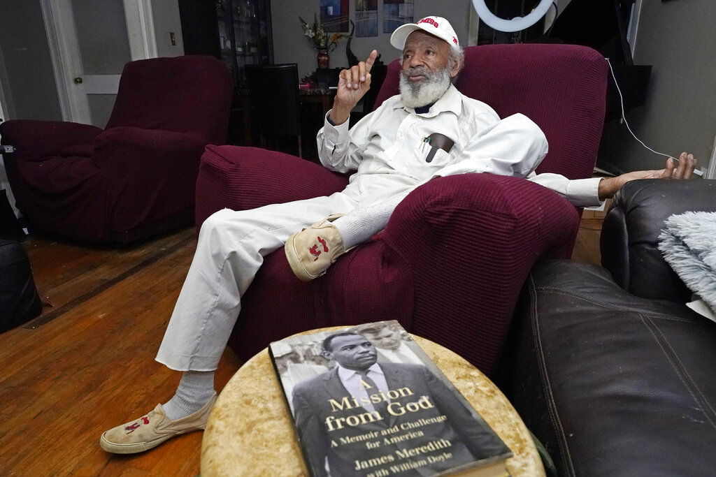 Civil Rights veteran James Meredith is planning a 200 mile walk against ...