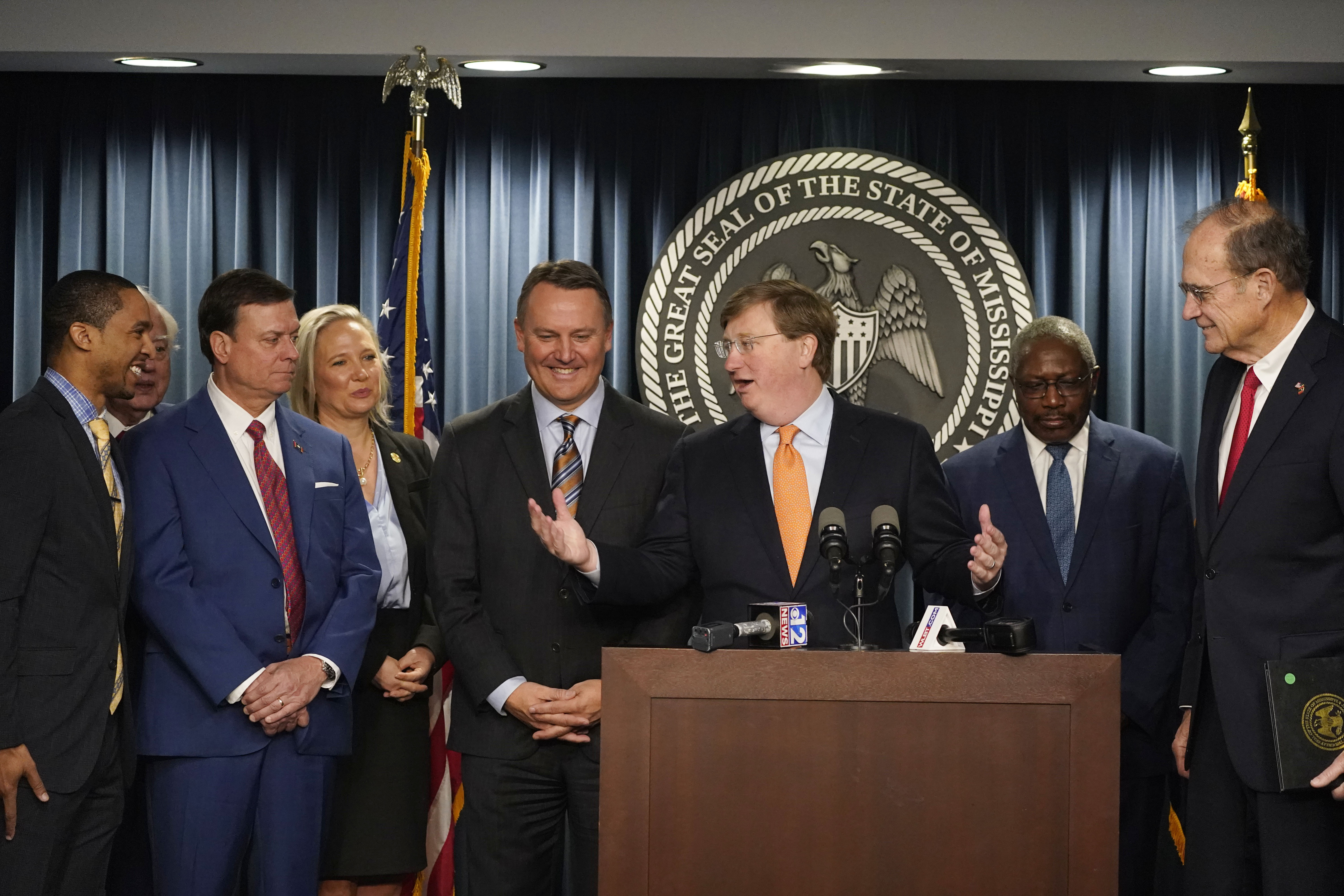 Lawmakers meet for a second special session to finalize another ...
