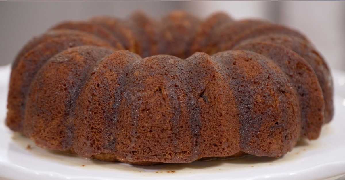 Trudy Austin's Ocracoke Fig Cake | The Key Ingredient with Sheri Castle