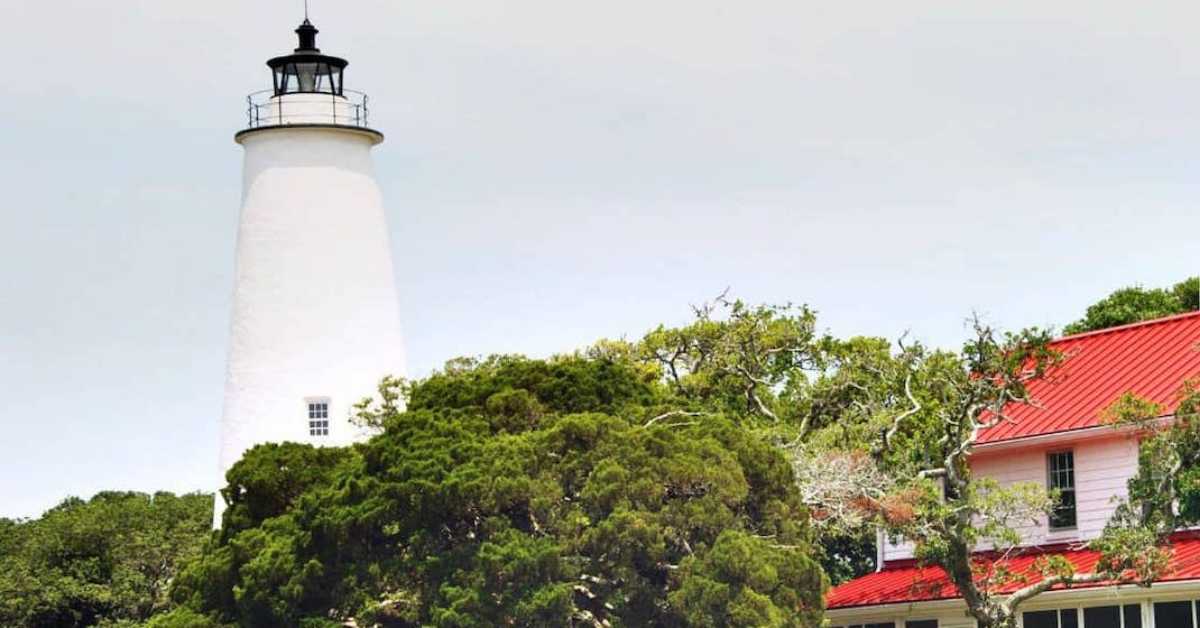 Ocracoke Light Gets a Makeover | PBS North Carolina