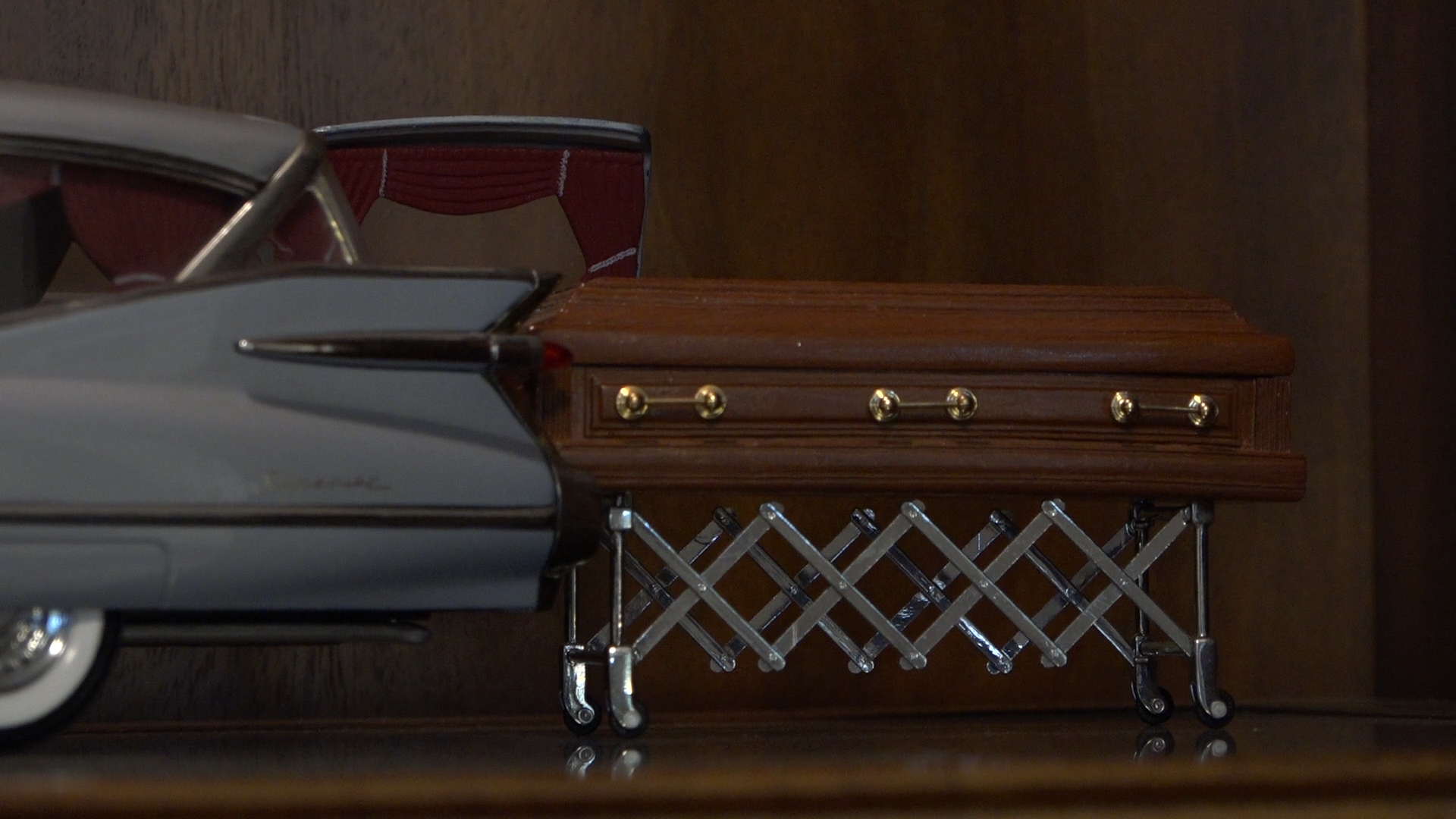 Female Funeral Directors Change Face of "Deathcare'